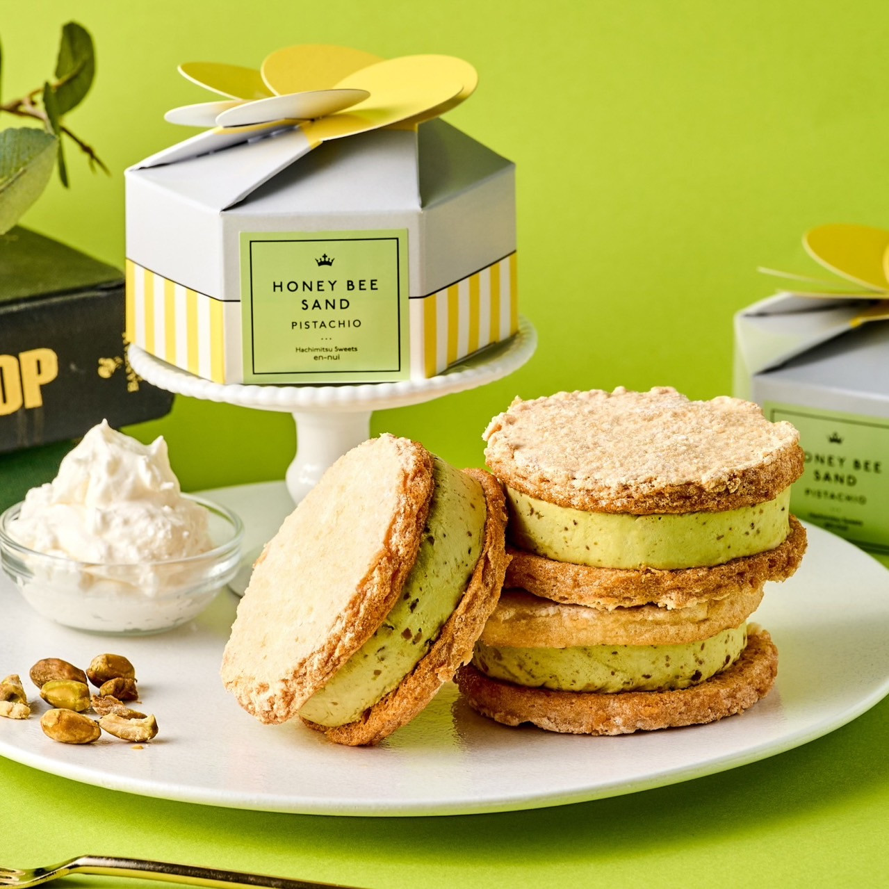 HONEY BEE SAND ピスタチオ （HACHIMITSU SWEETS en-nui） | Cake.jp