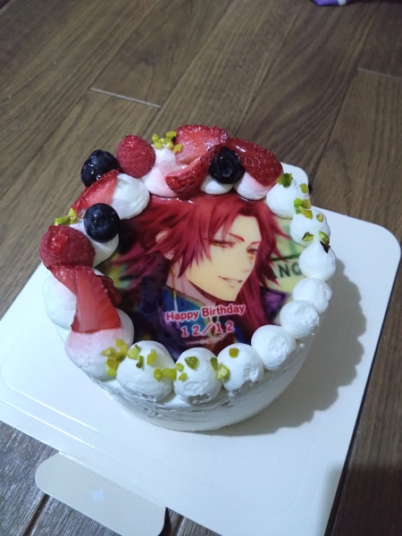 丸写真ケーキ 苺×フランボワーズ 4号(3~4名様向け)（Cake.jp ORIGINAL） | Cake.jp